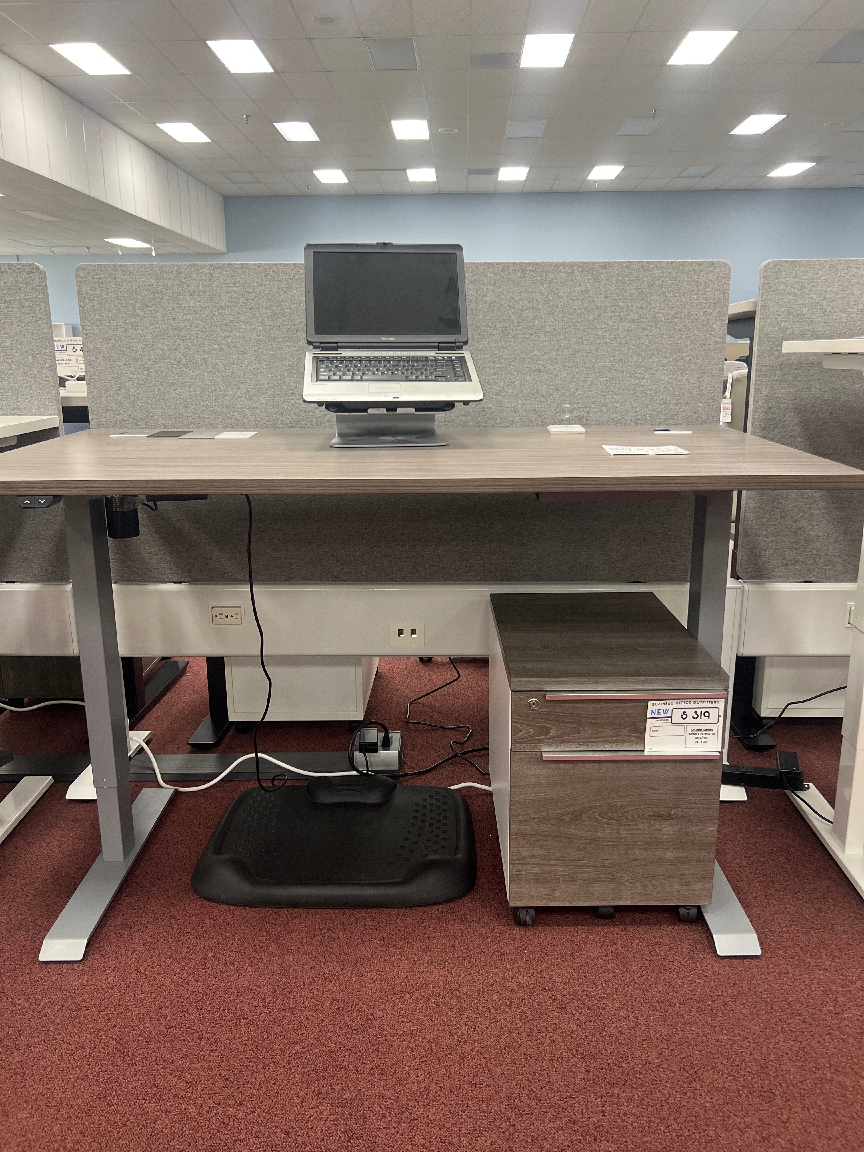 Loc-Tek Series 2 Stage Sit Stand