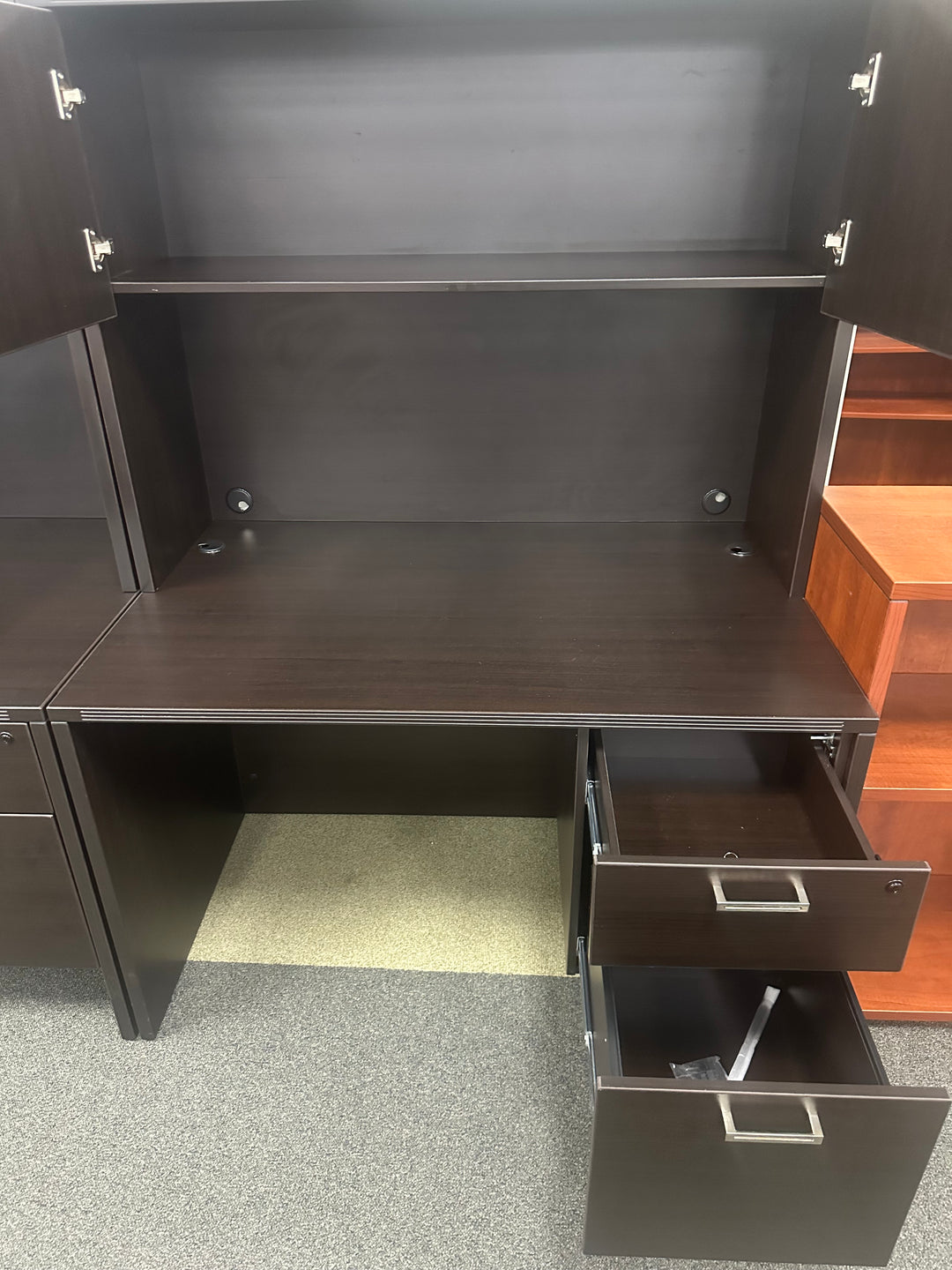 Cherryman 30x48” desk w/ hutch blk cherry