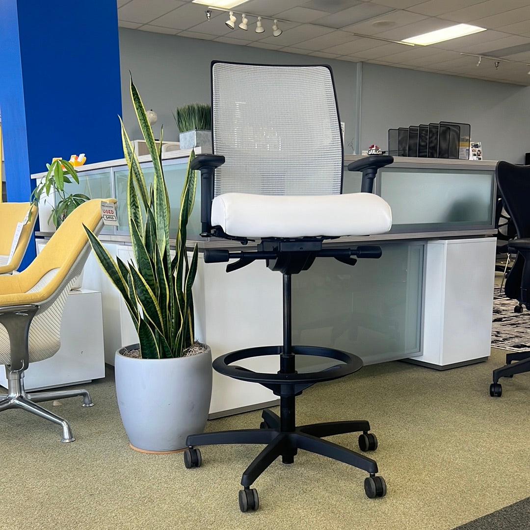 HON Ignition Drafting Chair